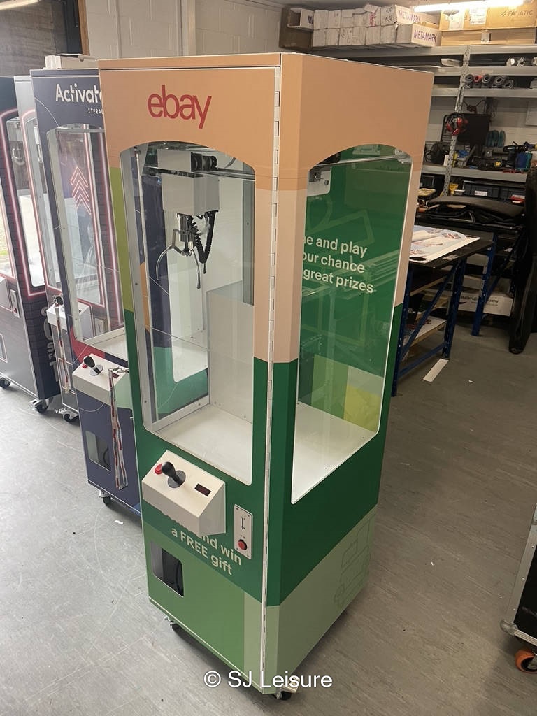 Prize Crane Claw Grab Machine - Bouncy Castle Hire | Inflatable & Fun ...